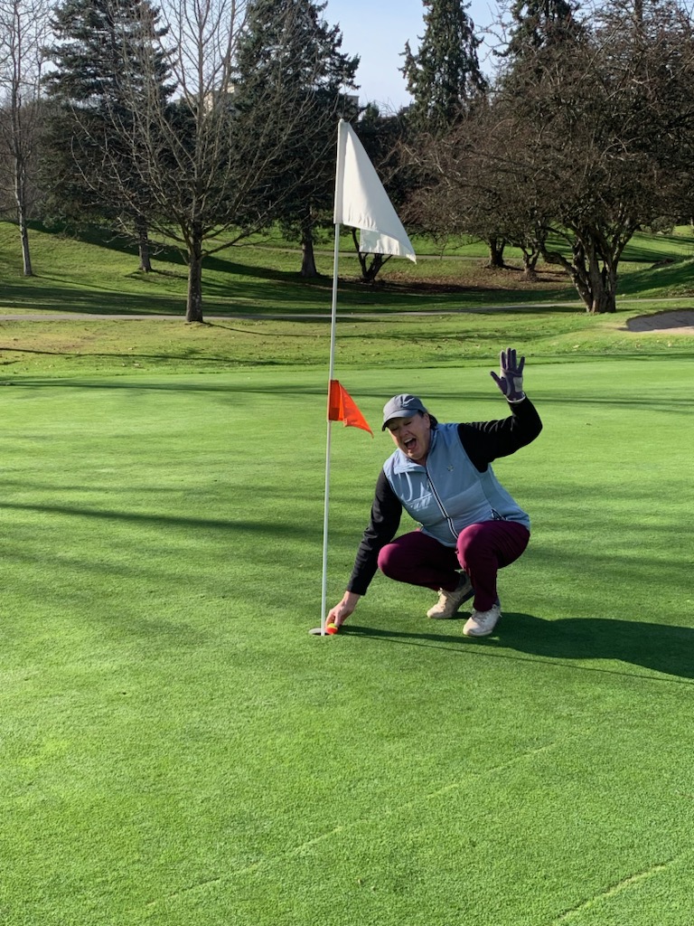 Hole In One Club – West Seattle Women's Golf Club